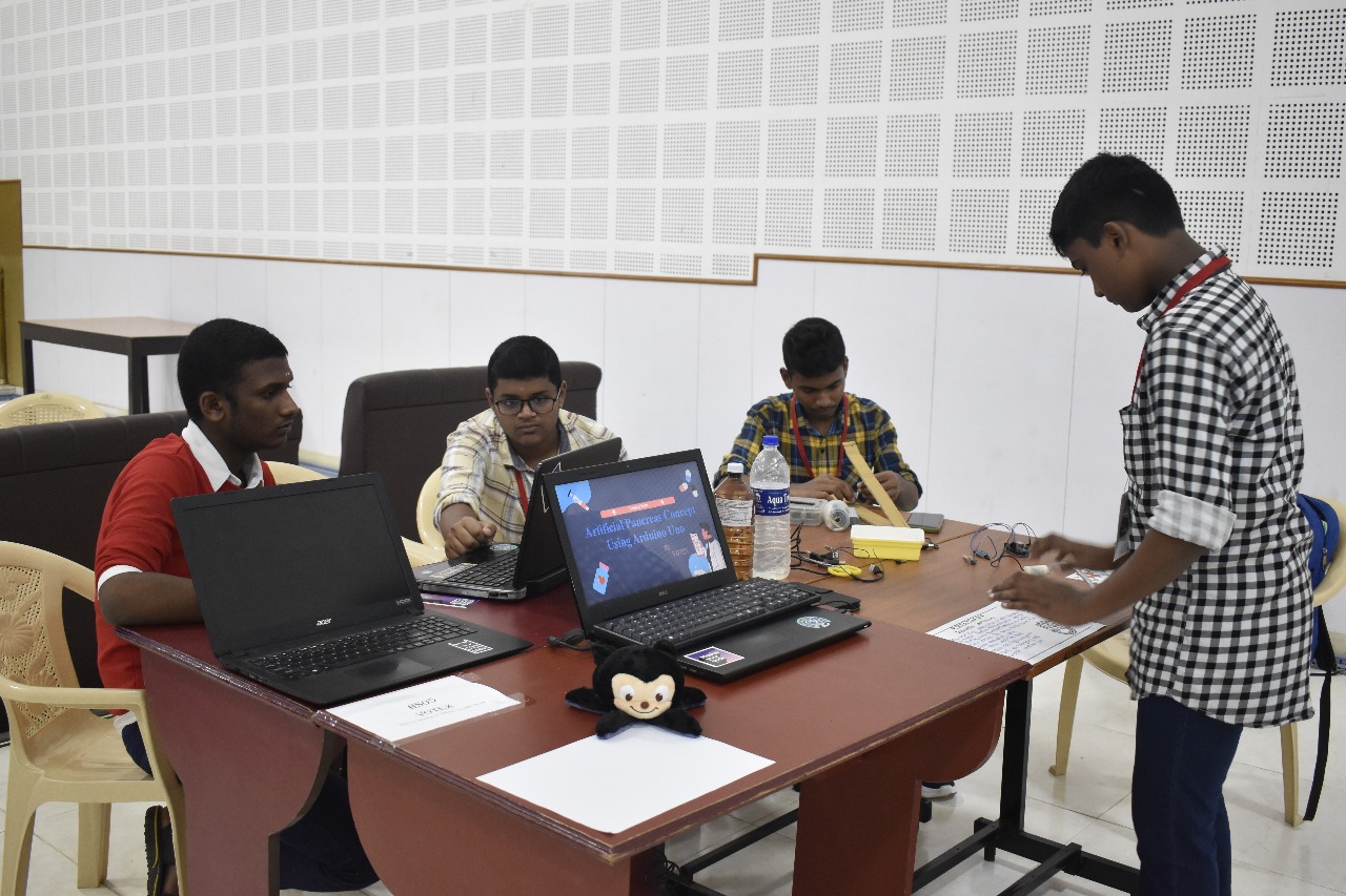 PEC Hacks | Hackathon